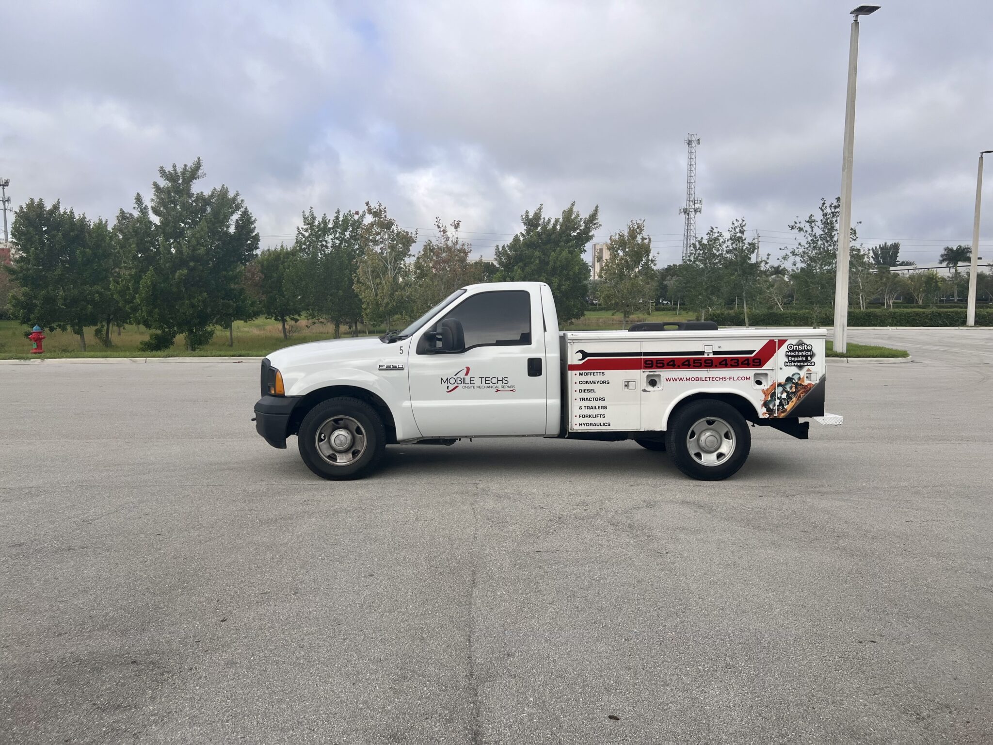 Gallery - MOBILE TECHS